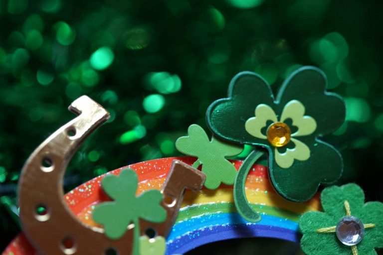 National Flower Of Ireland: Good Luck Charm Shamrock Plant - Plantisima