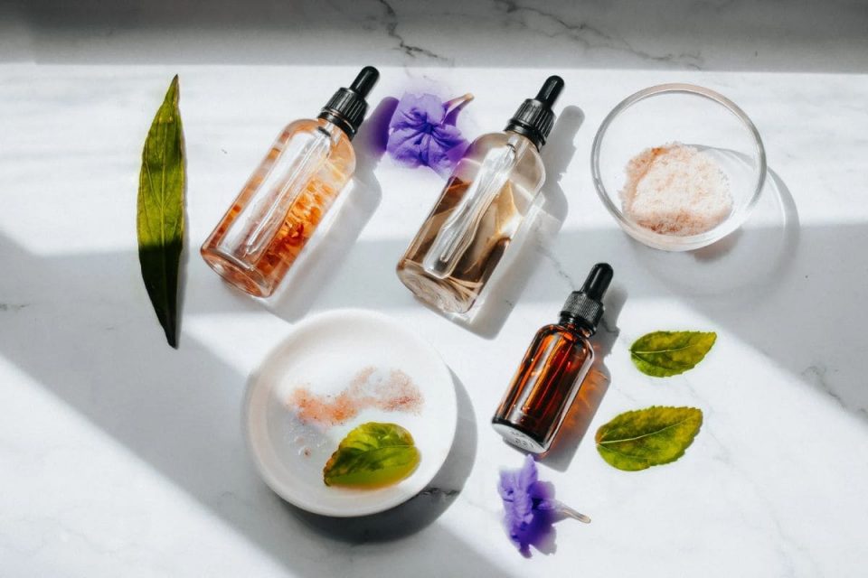 Flower For Fertility: 3 Most Effective Plants For Fertility - Plantisima